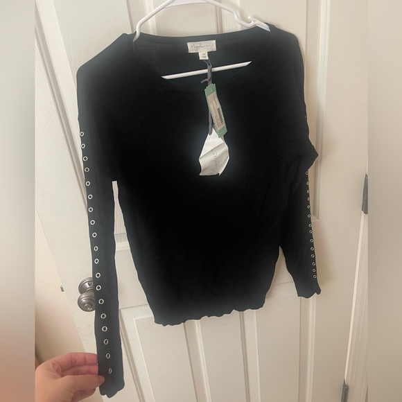 Magnolia Grace | Sweaters | Nwt Magnolia Grace Sweater | Poshmark